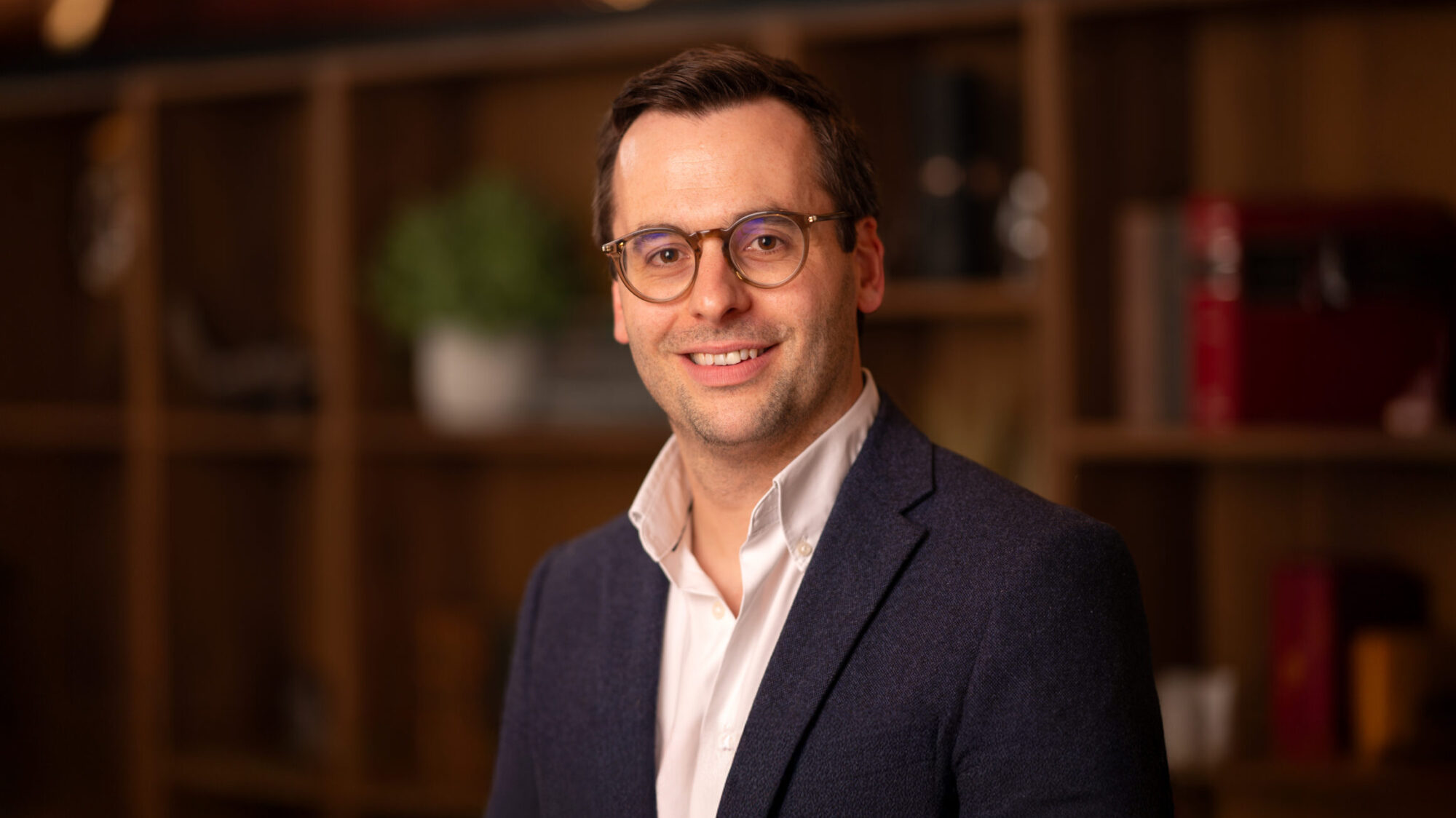 Quastels Acts for Gerald Edelman on Acquisition of Vista Partners